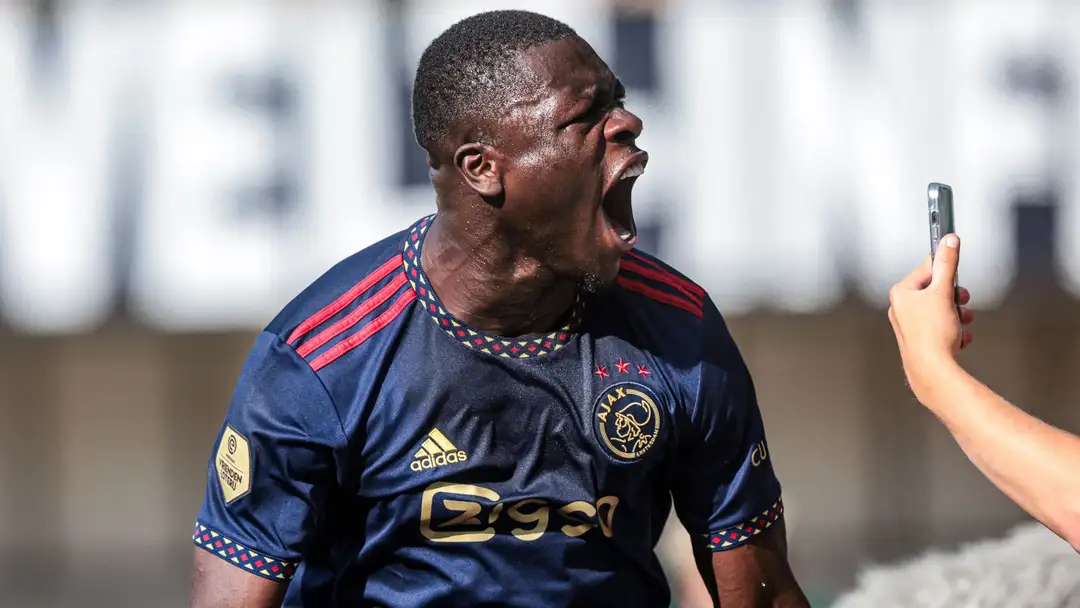 Contractverlenging: Potentiële Spits Brian Brobbey Verlengd...