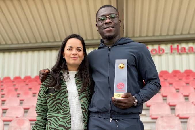 Breaking: Brian Brobbey onthult zijn vrouw publiekelijk – Een liefd